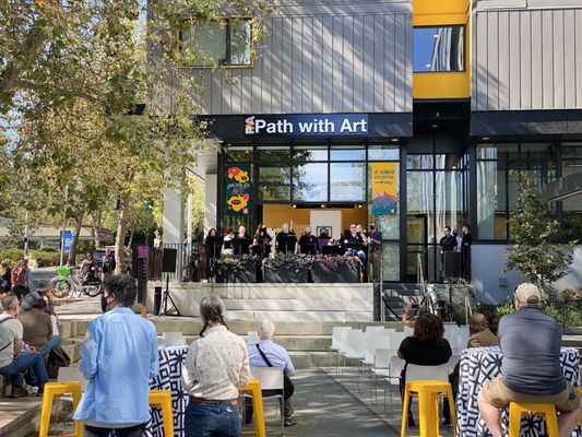 PATH WITH ART - Updated September 2024 - 15 Photos - 200 Mercer St ...