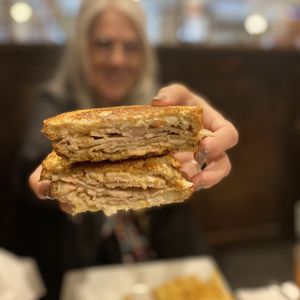 RIVER’S BEND GRILL - Updated December 2025 - 32 Photos & 80 Reviews ...