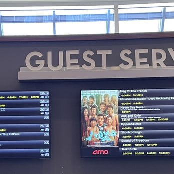 AMC ATLANTIC TIMES SQUARE 14 - Updated September 2024 - 637 Photos ...