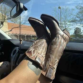 BOOT BARN - Updated December 2025 - 118 Photos & 70 Reviews - 2280 W ...
