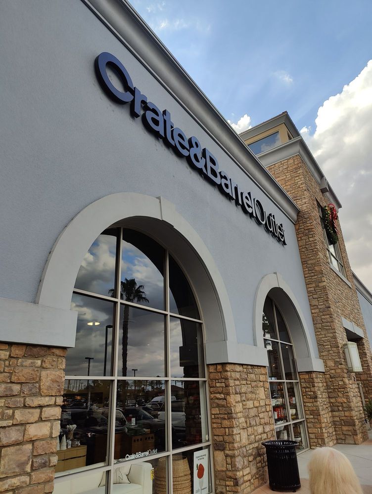 CRATE AND BARREL OUTLET - Updated May 2025 - 53 Photos & 21 Reviews ...