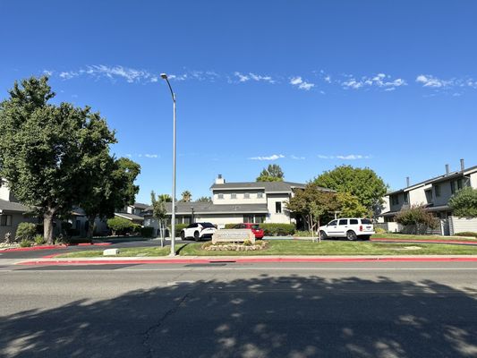TEMESCAL APARTMENTS - Updated May 2026 - 11 Reviews - 2477 Sycamore Ln ...