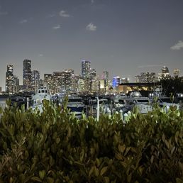 GRAMPS GETAWAY - Updated December 2025 - 378 Photos & 136 Reviews ...