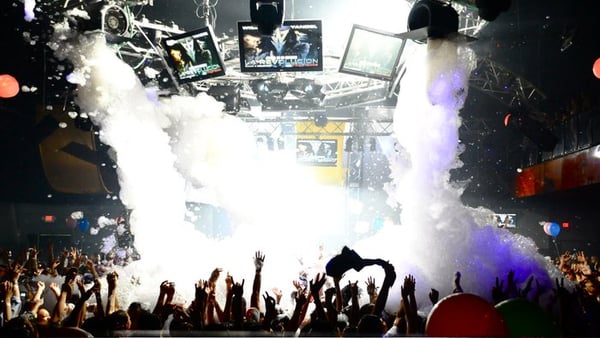 ESCAPADE 2001 - Updated December 2025 - 35 Photos & 29 Reviews - 11903 ...