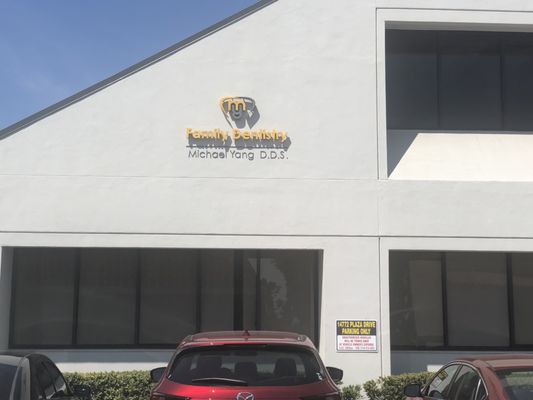 MICHAEL YANG, DDS - Updated June 2026 - 70 Photos & 132 Reviews - 14772 ...