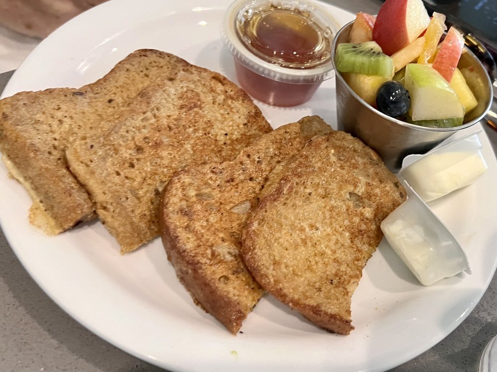 MANATEE CAFE - 224 Photos & 276 Reviews - 525 State Rd 16, Saint ...