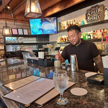 THE WALNUT TAVERN BAR & GRILL - Updated July 2024 - 86 Photos & 54 ...