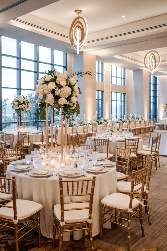 EDGE FLORAL EVENT DESIGNERS - Updated August 2025 - 10 Photos & 20 ...