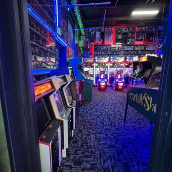 NEXT LEVEL PINBALL MUSEUM - Updated June 2025 - 415 Photos & 144 ...