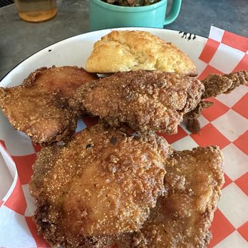 INA MAE TAVERN & PACKAGED GOODS - Updated August 2024 - 750 Photos ...