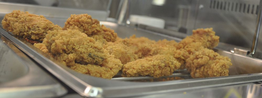 WEZA CHICKEN - Updated February 2025 - 16 Photos - Seeveplatz 1 ...