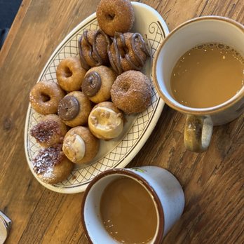 PIP’S ORIGINAL DOUGHNUTS & CHAI - 4545 Photos & 3080 Reviews - 4759 NE ...