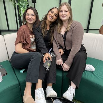 BEST REGARDS - Updated October 2025 - 166 Photos & 125 Reviews - 222 W ...