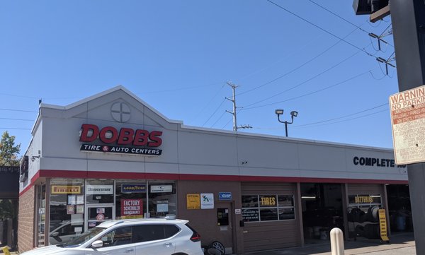 DOBBS TIRE & AUTO CENTERS - Updated November 2025 - 12 Photos & 49 Reviews - 715 S Broadway St ...