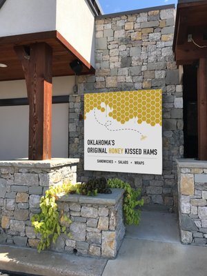 THE HAMLET - Updated December 2025 - 50 Photos & 55 Reviews - 1660 E ...