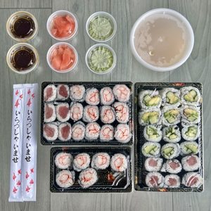 SPRING SUSHI - 458 Photos & 375 Reviews - 10 Dundas Street E, Toronto ...