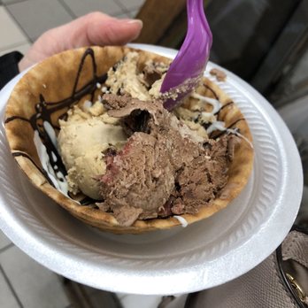 SILVER DIPPER ICE CREAM - Updated November 2024 - 52 Photos & 102 ...