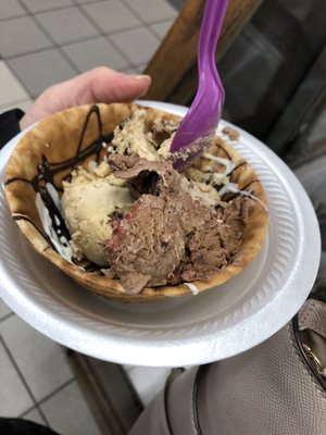 SILVER DIPPER ICE CREAM - Updated December 2025 - 52 Photos & 107 ...