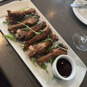 ZEES WINE BAR & GRILL - Updated June 2026 - 139 Photos & 131 Reviews ...