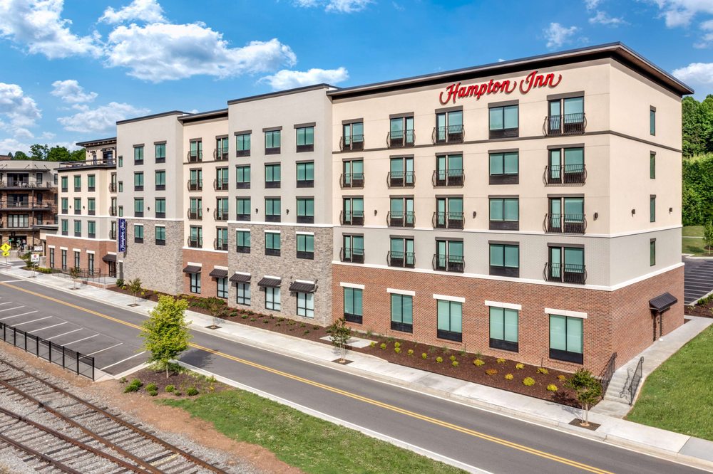 HAMPTON INN BLUE RIDGE - Updated December 2025 - 135 Photos & 21 ...