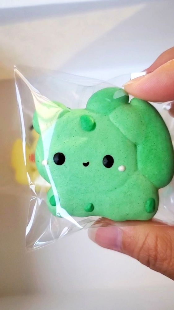 MAKA PAKA - Updated August 2025 - 10 Photos - 15 Northtown Way, Toronto ...