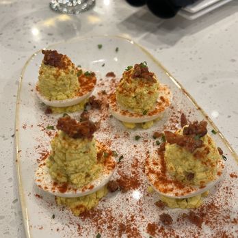 THE RIDLEY - Updated November 2024 - 144 Photos & 151 Reviews - 1106 W ...