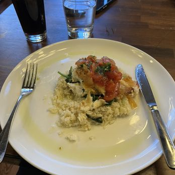 CHELSEA STATION RESTAURANT BAR & LOUNGE - Updated May 2024 - 305 Photos ...