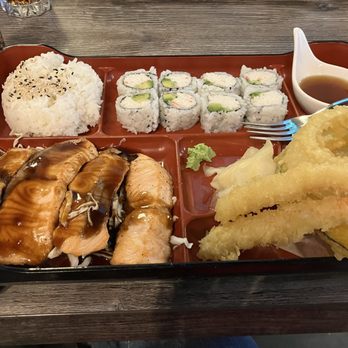 DOJO SUSHI - Updated May 2025 - 206 Photos & 107 Reviews - 1750 N ...