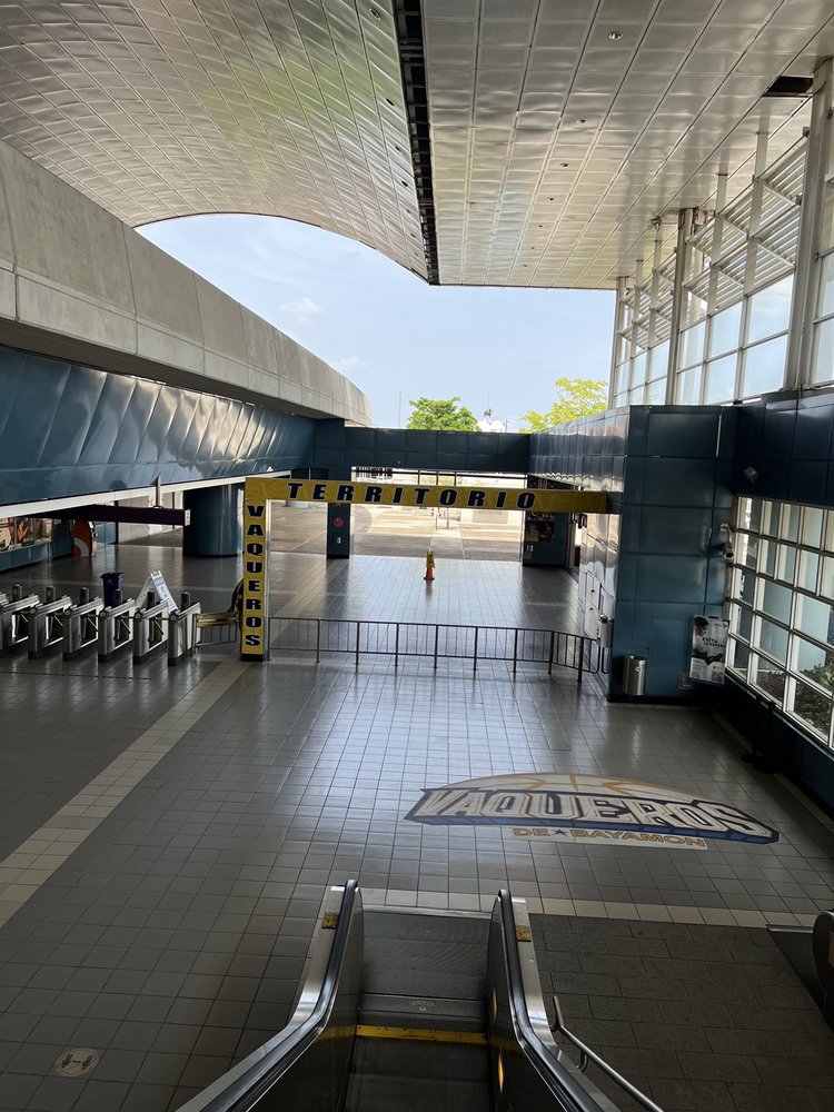 TREN URBANO - ESTACIÓN DEPORTIVO - Updated May 2025 - 14 Photos - Calle ...