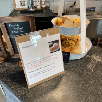 CAPE ROOTS MARKET & CAFE - Updated July 2025 - 15 Photos & 30 Reviews ...