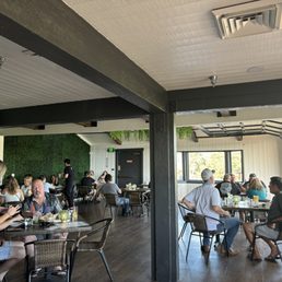 CRAWDADS ON THE LAKE - Updated February 2025 - 295 Photos & 431 Reviews ...