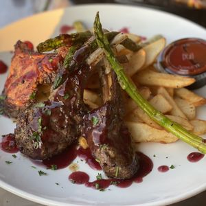 SKYVIBE RESTAURANT AND LOUNGE - Updated December 2024 - 49 Photos & 18 ...