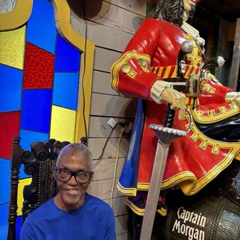 MAGIC TIME MACHINE - Updated October 2024 - 683 Photos & 710 Reviews ...