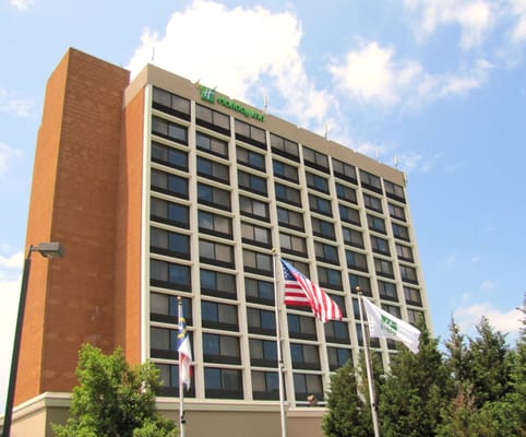 HOLIDAY INN RALEIGH - Updated October 2025 - 25 Photos & 43 Reviews ...