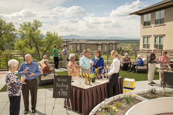 WIND CREST - Updated December 2025 - 73 Photos & 17 Reviews - 3235 Mill ...