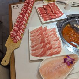 QIAO LIN HOTPOT - BOSTON - Updated October 2025 - 356 Photos & 201 ...