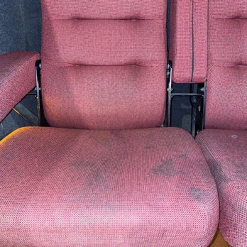 AMC TRADERS POINT 12 - Updated May 2025 - 72 Photos & 81 Reviews - 5920 ...