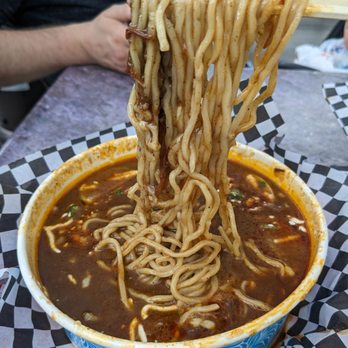 PIGNIC PUB & PATIO - 639 Photos & 238 Reviews - 235 Flint St, Reno ...