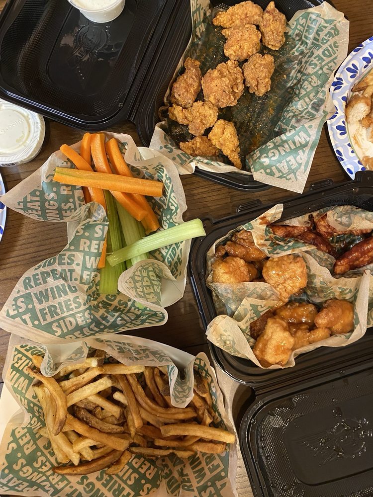 WINGSTOP - Updated June 2025 - 17 Photos - 31653 Pacific Hwy S, Federal ...
