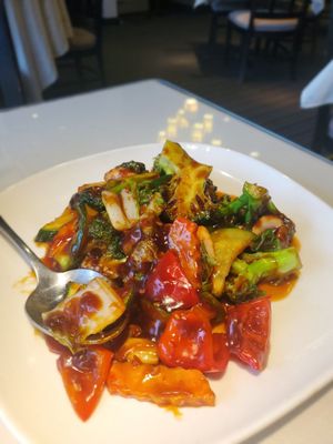 OLD PEKING RESTAURANT - 95 Photos & 214 Reviews - 2952 Chain Bridge Rd ...