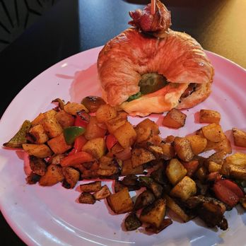 HAVEN HAUS CAFE - Updated August 2024 - 1014 Photos & 893 Reviews ...