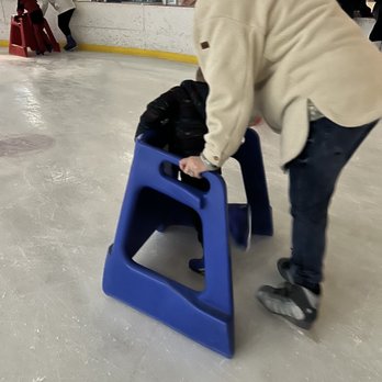 THE CUBE ICE AND ENTERTAINMENT CENTER - Updated August 2024 - 76 Photos ...