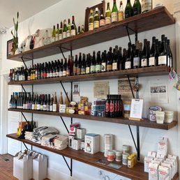 MOM ‘N ‘EM COFFEE & WINE - Updated July 2025 - 266 Photos & 142 Reviews ...
