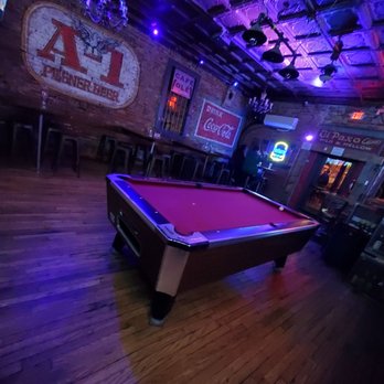 SOUTHSIDE TAVERN - Updated June 2024 - 110 Photos & 125 Reviews - 117 S ...