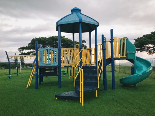 MAYOR HANNIBAL TAVARES COMMUNITY CENTER & UPCOUNTRY POOL PARKS ...