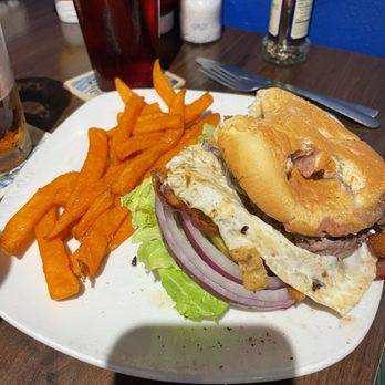 JUNGLE PRADA TAVERN - Updated July 2025 - 105 Photos & 185 Reviews ...