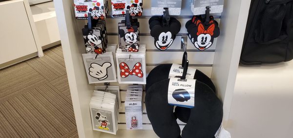 SAMSONITE OUTLET - 60 Photos & 31 Reviews - 5630 Paseo Del Norte ...