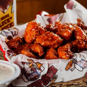 BOMBSHELLS RESTAURANT & BAR - Updated January 2026 - 155 Photos & 205 ...