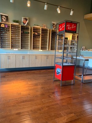 EYEDEAL CARE OPTOMETRY - Updated November 2024 - 78 Photos & 430 ...