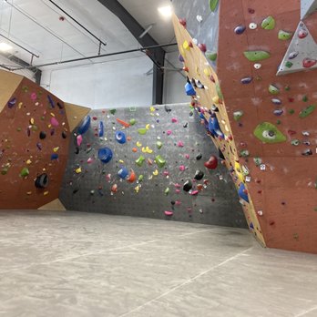 CIRQUE CLIMBING - Updated December 2025 - 13 Photos & 22 Reviews - 8276 ...